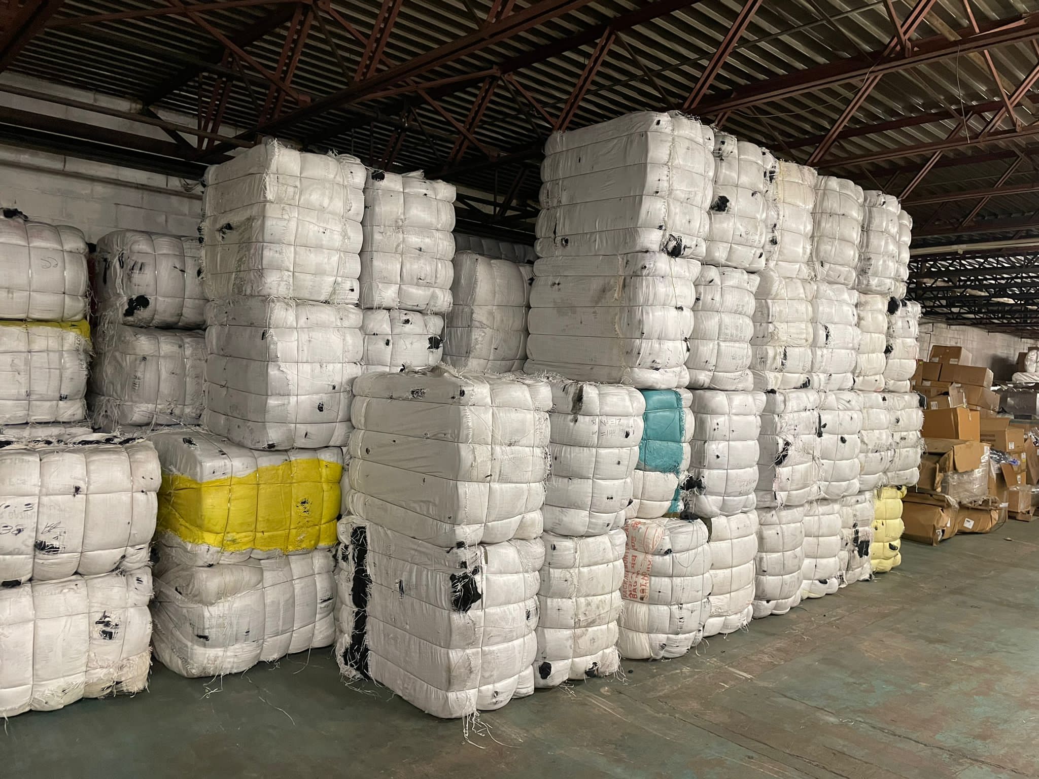 ⚡New! Black Cotton Shoddy Fiber! Just Arrived! Low Export Price from ...